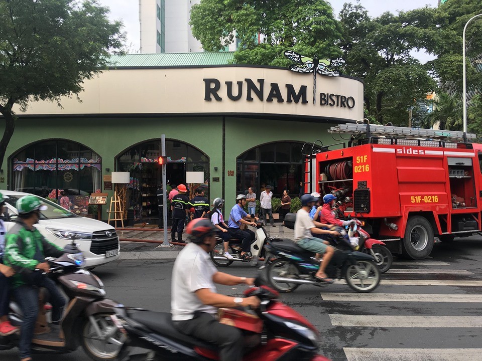 Cháy quán cafe RuNam Bistro ở trung tâm Sài Gòn, khách và nhân viên ...