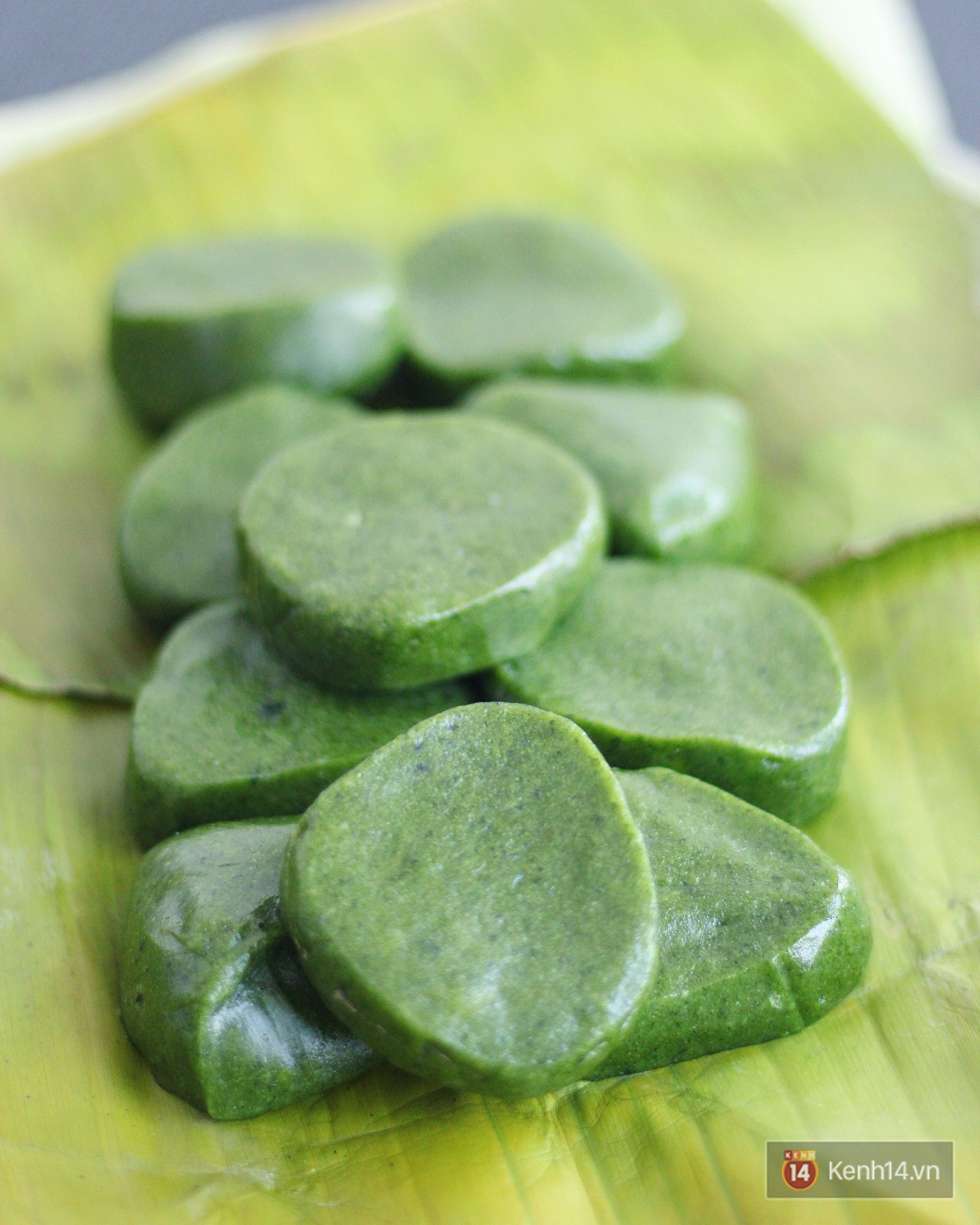 Hồi này đến tuổi cập kê, chị em mang mời crush món bánh ngải này đảm ...