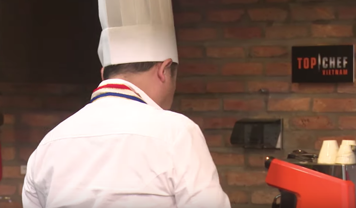 Top Chef Vietnam: Thí sinh khiến giám khảo Jack Lee phải nhả đồ ăn ra ...