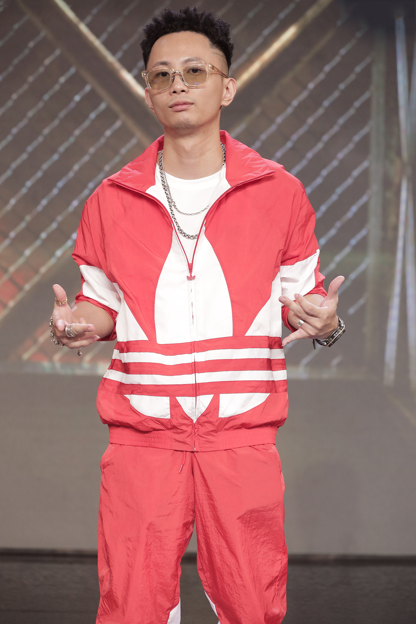 R.Tee chia sẻ: "Con rể cảm ơn mẫu hậu" khi Rhymastic lên tiếng thanh ...