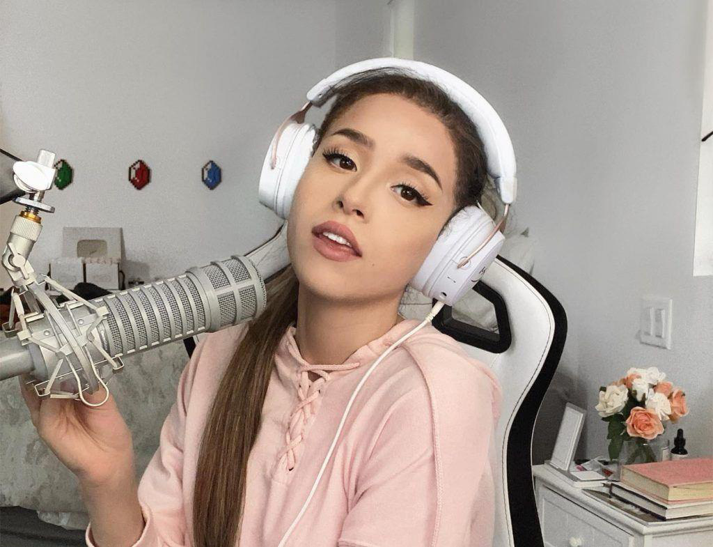 Nữ streamer nổi tiếng nhất thế giới, không muốn nhận donate vì mong fan ...