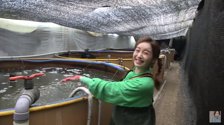 Youtuber Ssoyoung quyết trở thành "thánh hải sản": còn tự tay bắt lươn ...