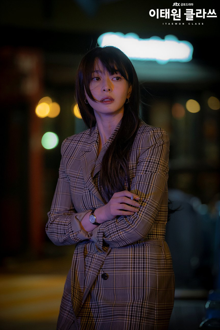 Oh Soo Ah - Kẻ hai mặt khốn khổ nhất Tầng Lớp Itaewon: Đường nghĩa ...