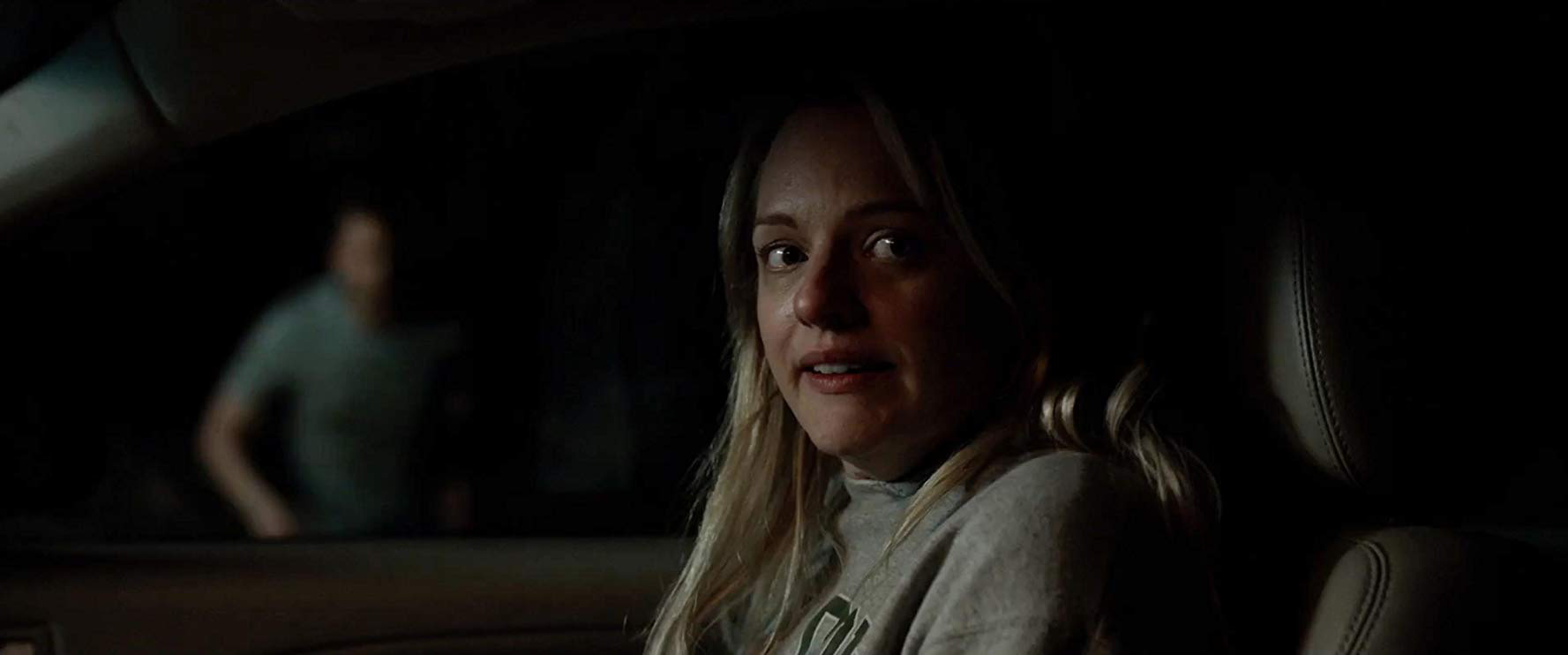 Review The Invisible Man: Lời cảnh tỉnh cho hội mê soái ca lắm tiền