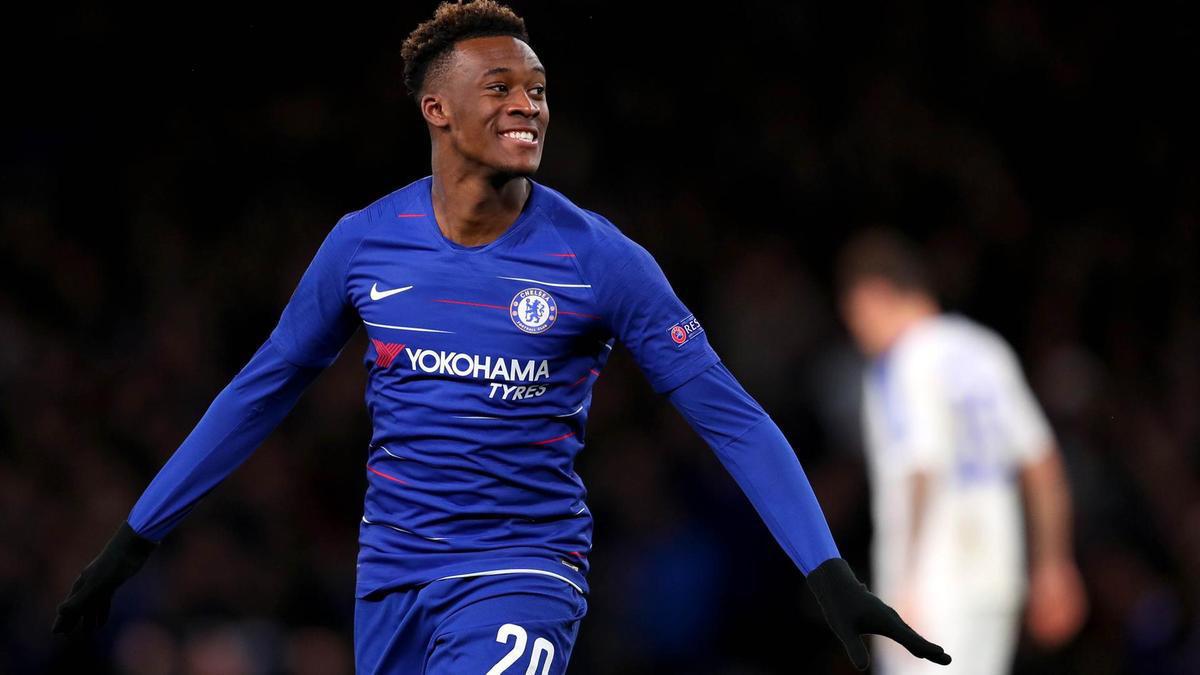 Nóng: Cầu thủ đầu tiên tại Ngoại hạng Anh dương tính với Covid-19