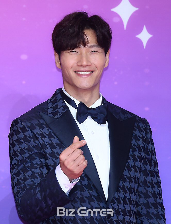 Lee Kwang Soo, DBSK và hàng loạt sao “vạch trần” tính cách thật của Kim ...