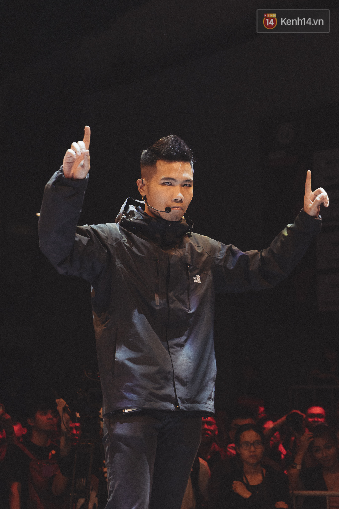 Rapper Phúc Du chính thức "về một nhà" với Bích Phương, tiết lộ cuộc ...