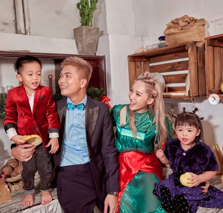 Emily chia sẻ khoảnh khắc lần đầu Big Daddy nhìn thấy con chào đời ...