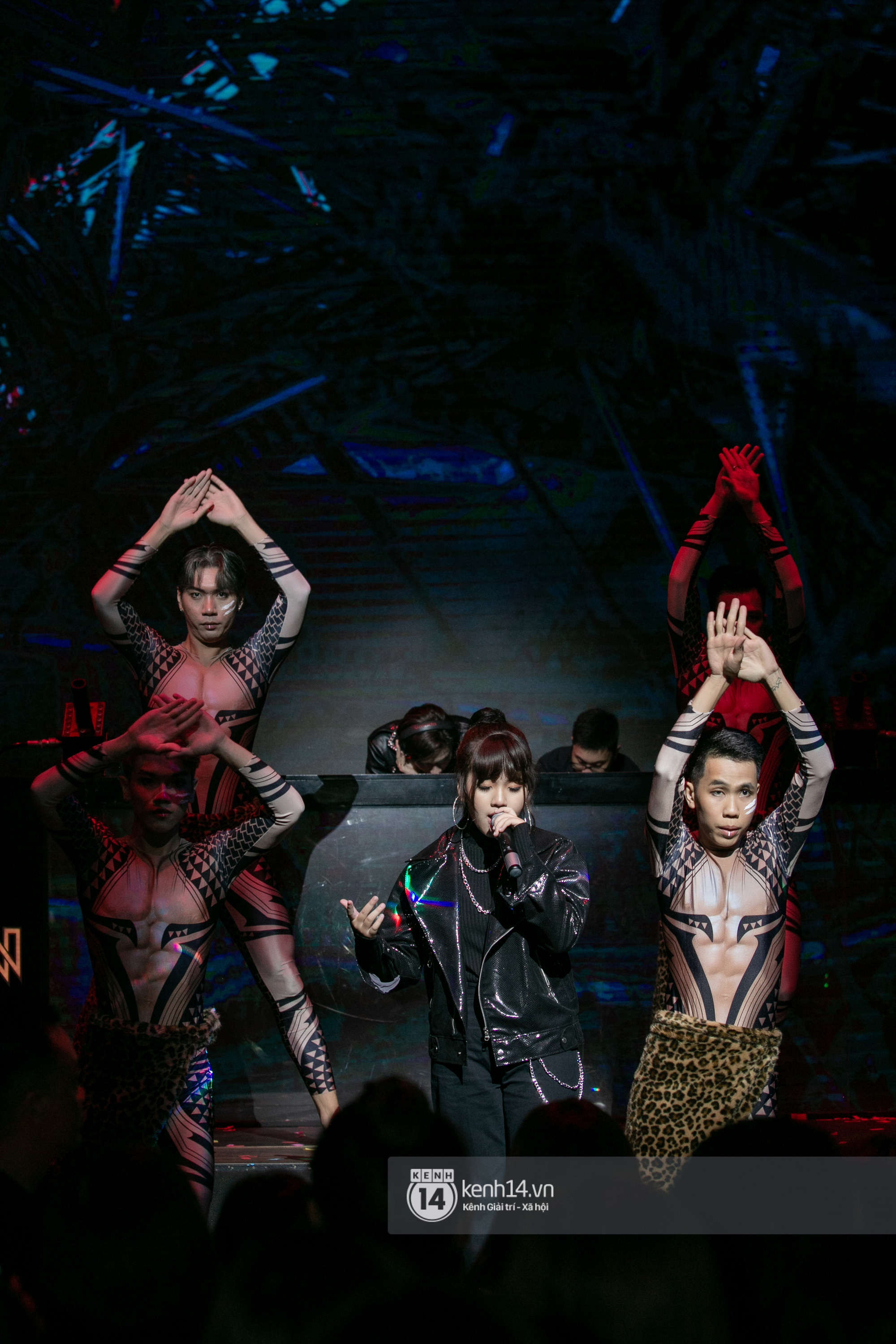 K-ICM chính thức "trình làng" APJ là nam ca sĩ đồng hành trong các dự ...