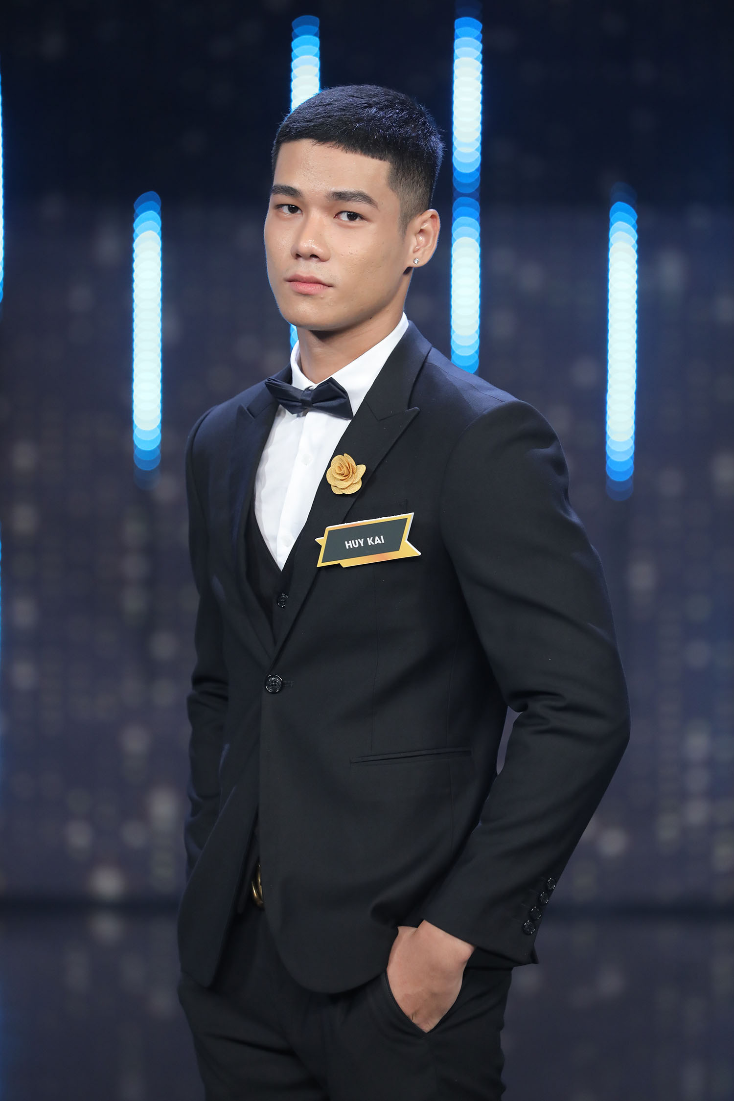 Dàn trai xinh gái đẹp của Vũ trụ "Người ấy là ai" đi đến đâu nổi bật đến đó