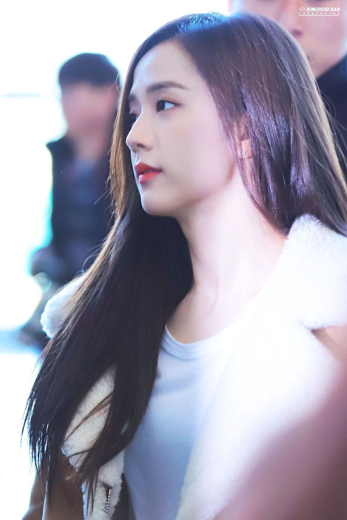 MXH Hàn náo loạn vì bộ sưu tập ảnh chỉ khoe... tóc của Jisoo (BLACKPINK ...