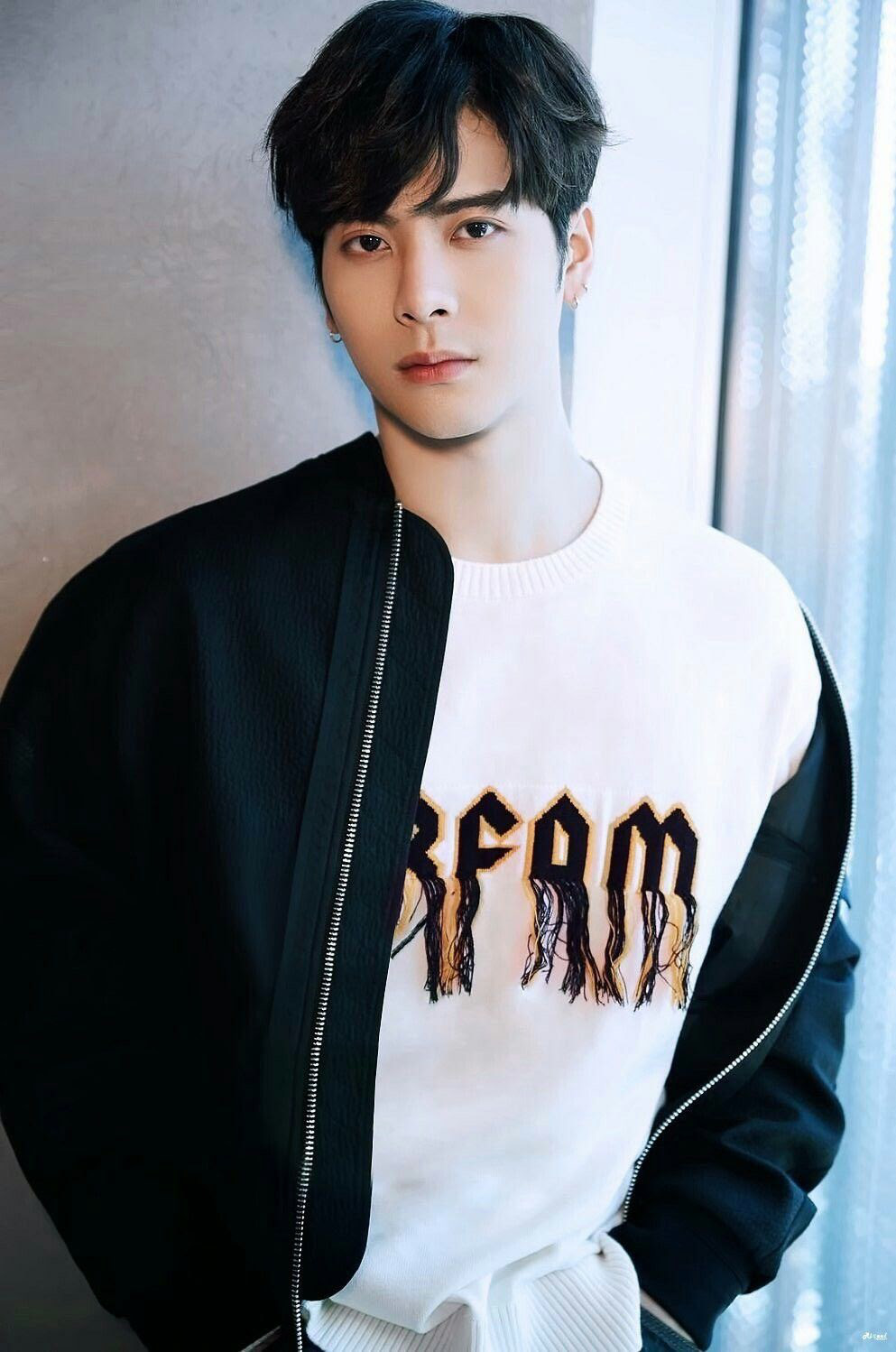 Sau Sehun (EXO), Jackson (GOT7) là idol tiếp theo "đổ tiền" đầu tư cho ...
