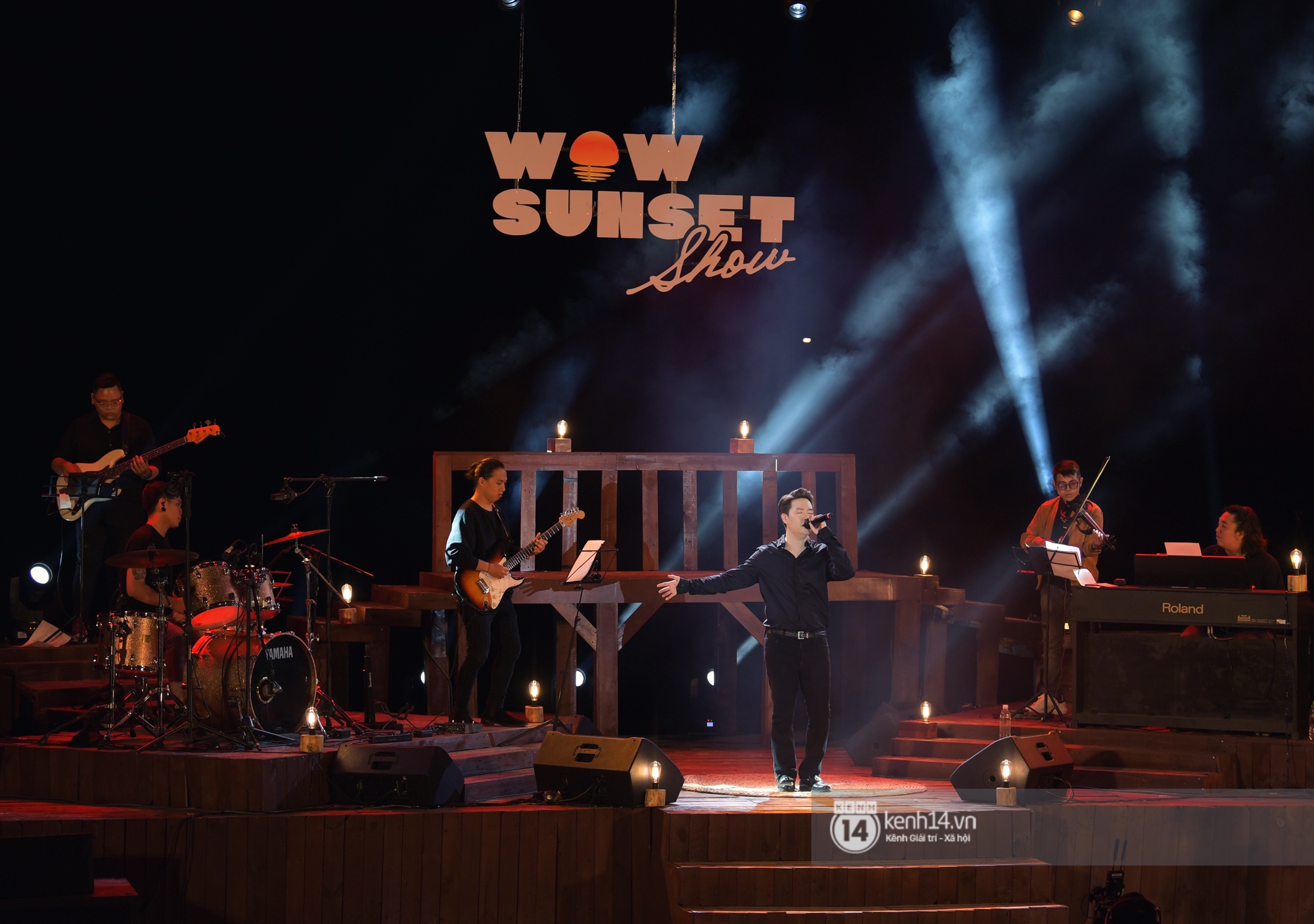 Khoảnh khắc khó quên tại đêm mở màn WOW Sunset Show