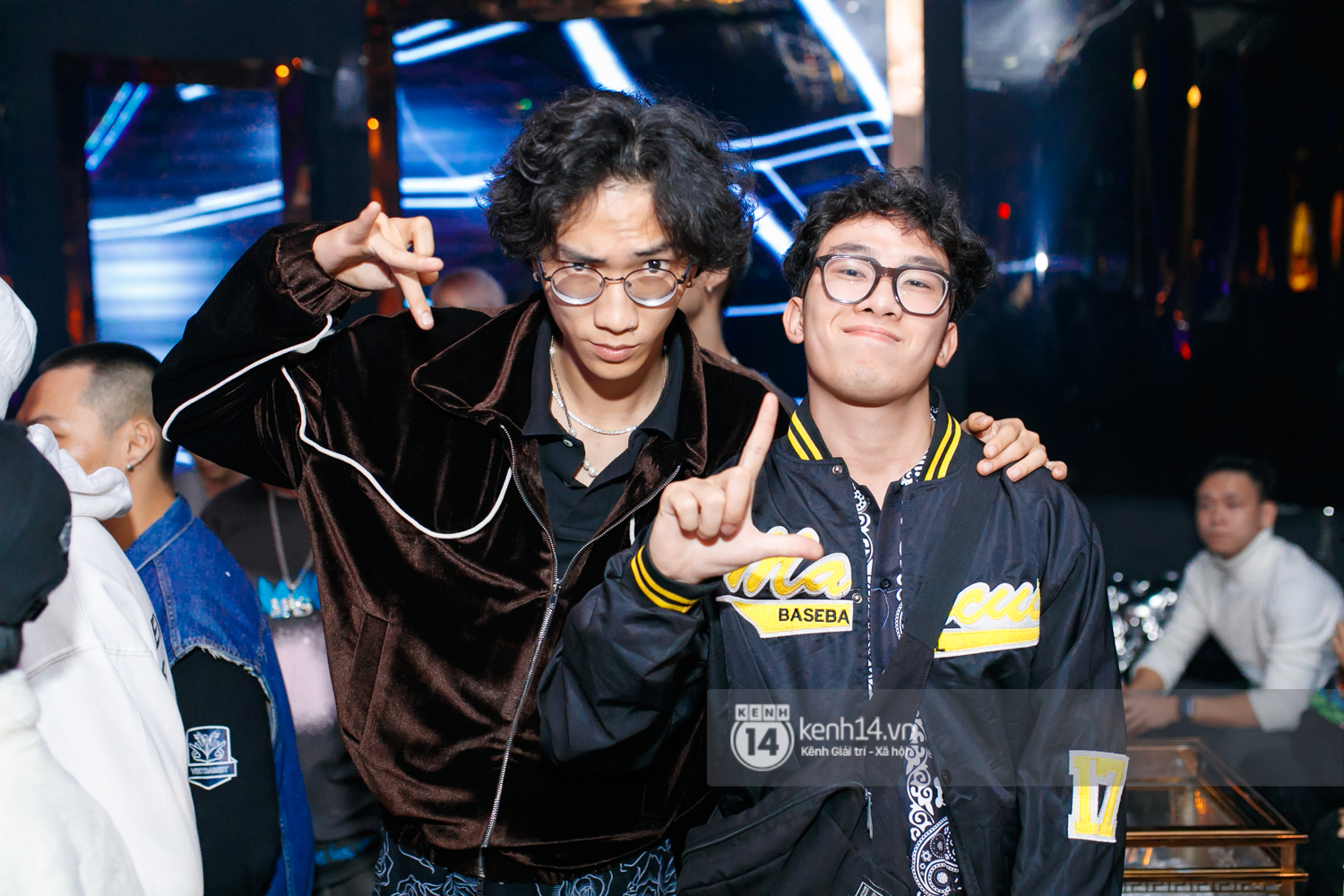 MCK - Tlinh rải "cẩu lương", Gonzo xuất hiện cổ vũ thí sinh Rap Việt và ...