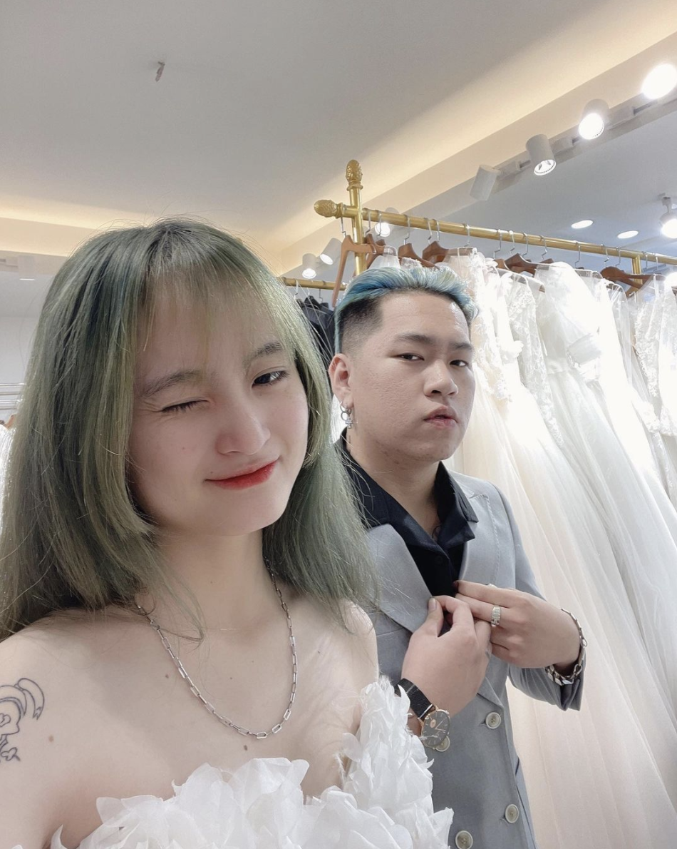 Sau scandal lộ clip nóng, nữ streamer Alice bất ngờ khoe ảnh cực rạng ...