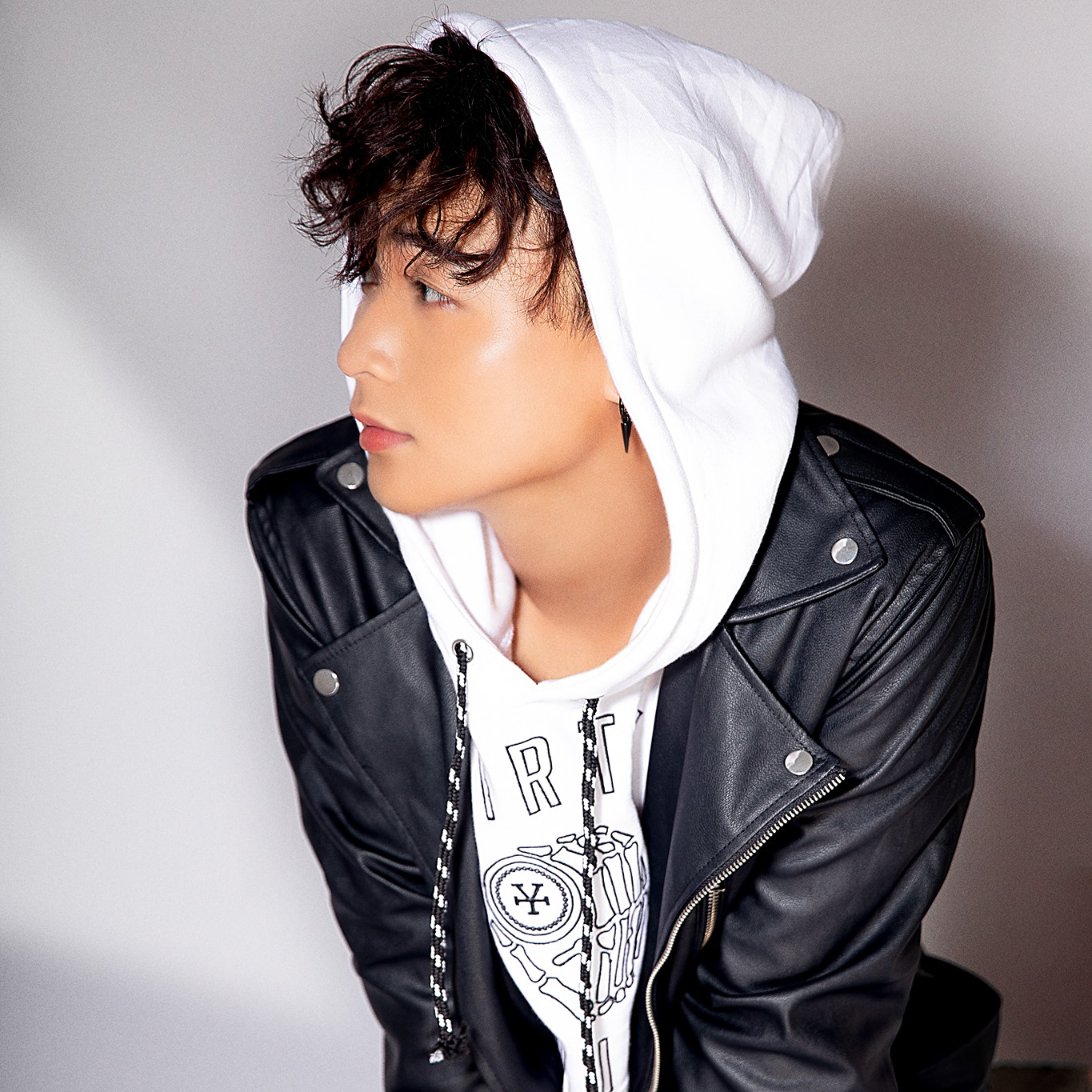 HuyR: chủ nhân của loạt ca khúc tạo trend và là gương mặt mới triệu ...