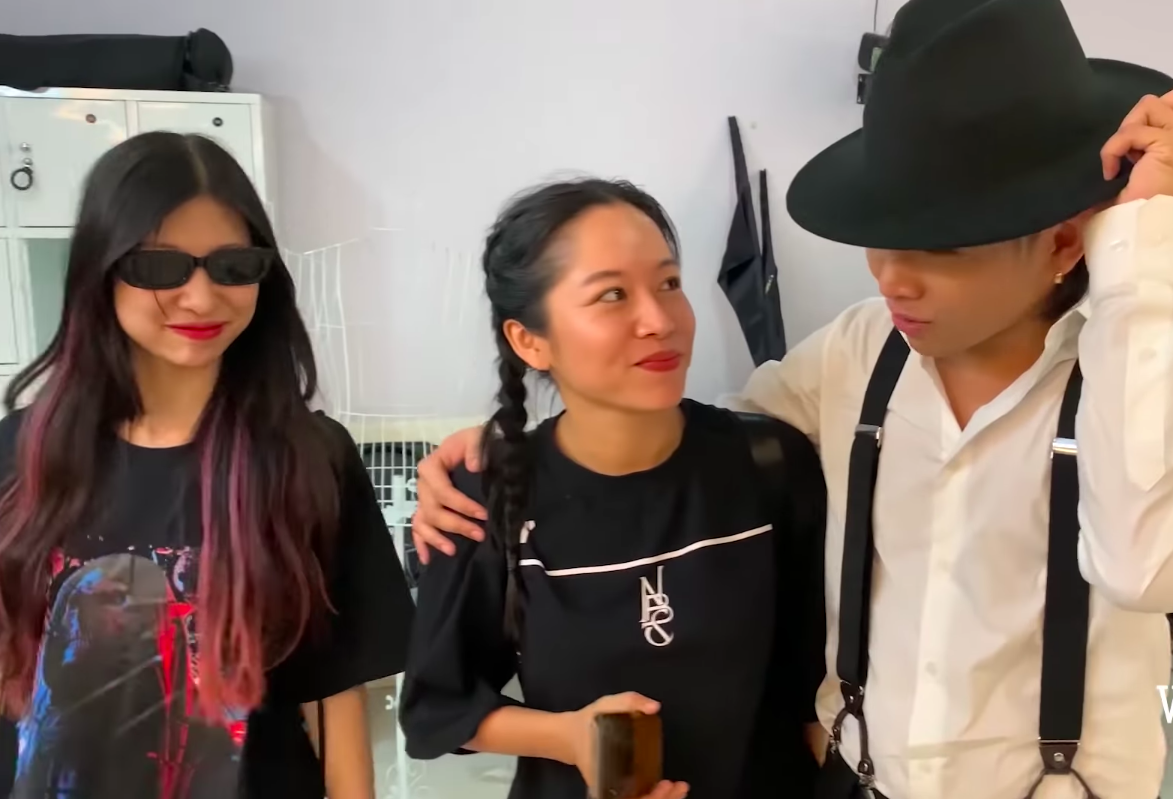 Ricky Star lần đầu công khai bạn gái, MCK đáng yêu trước bố mẹ Tlinh