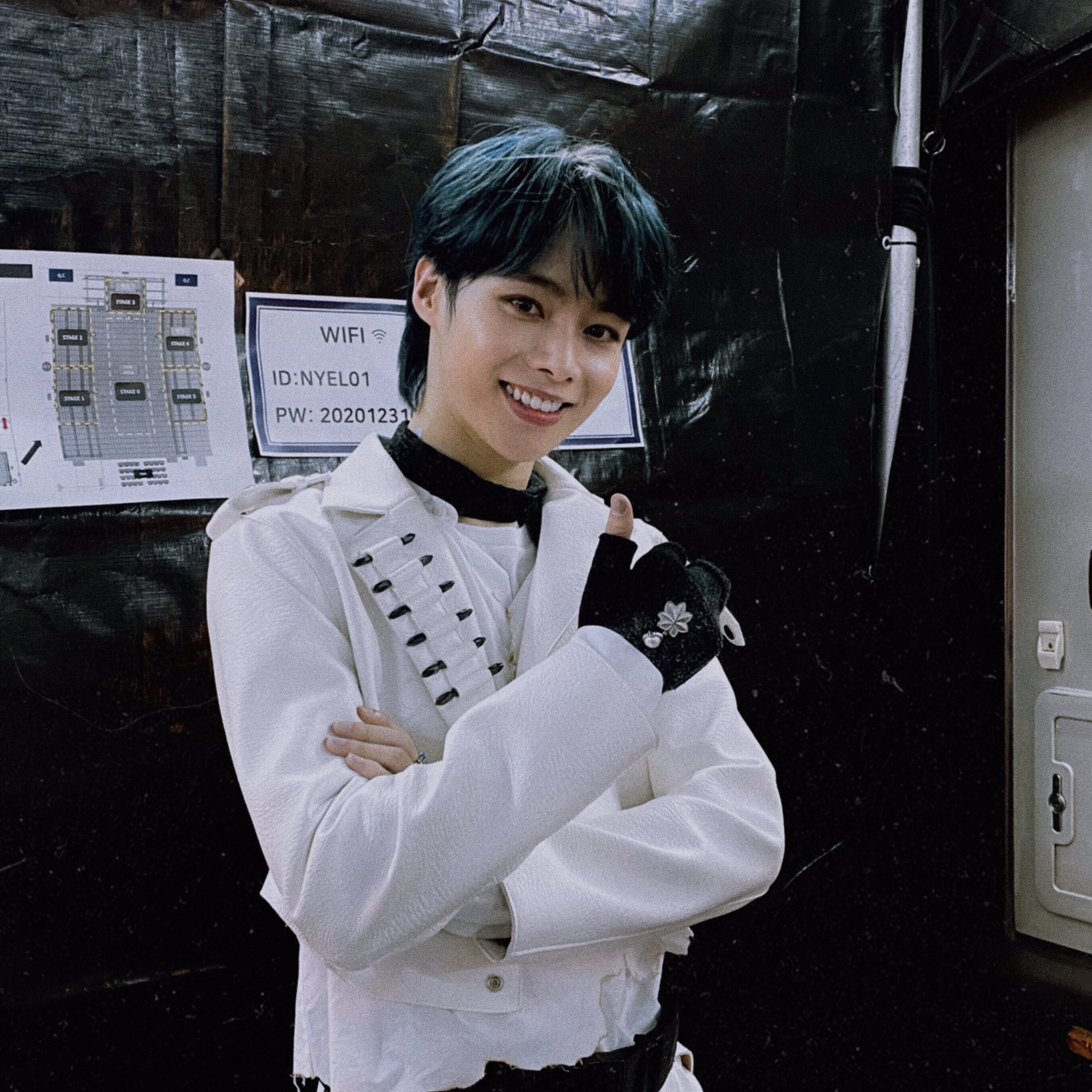 Hanbin được Big Hit "đãi ngộ" như idol khi cho đăng clip lên kênh chính