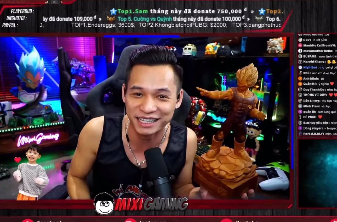 Tự tay điêu khắc tượng tặng Độ Mixi, chàng trai khiến Bộ tộc Mixi Gaming "phát sốt" vì món quà ...