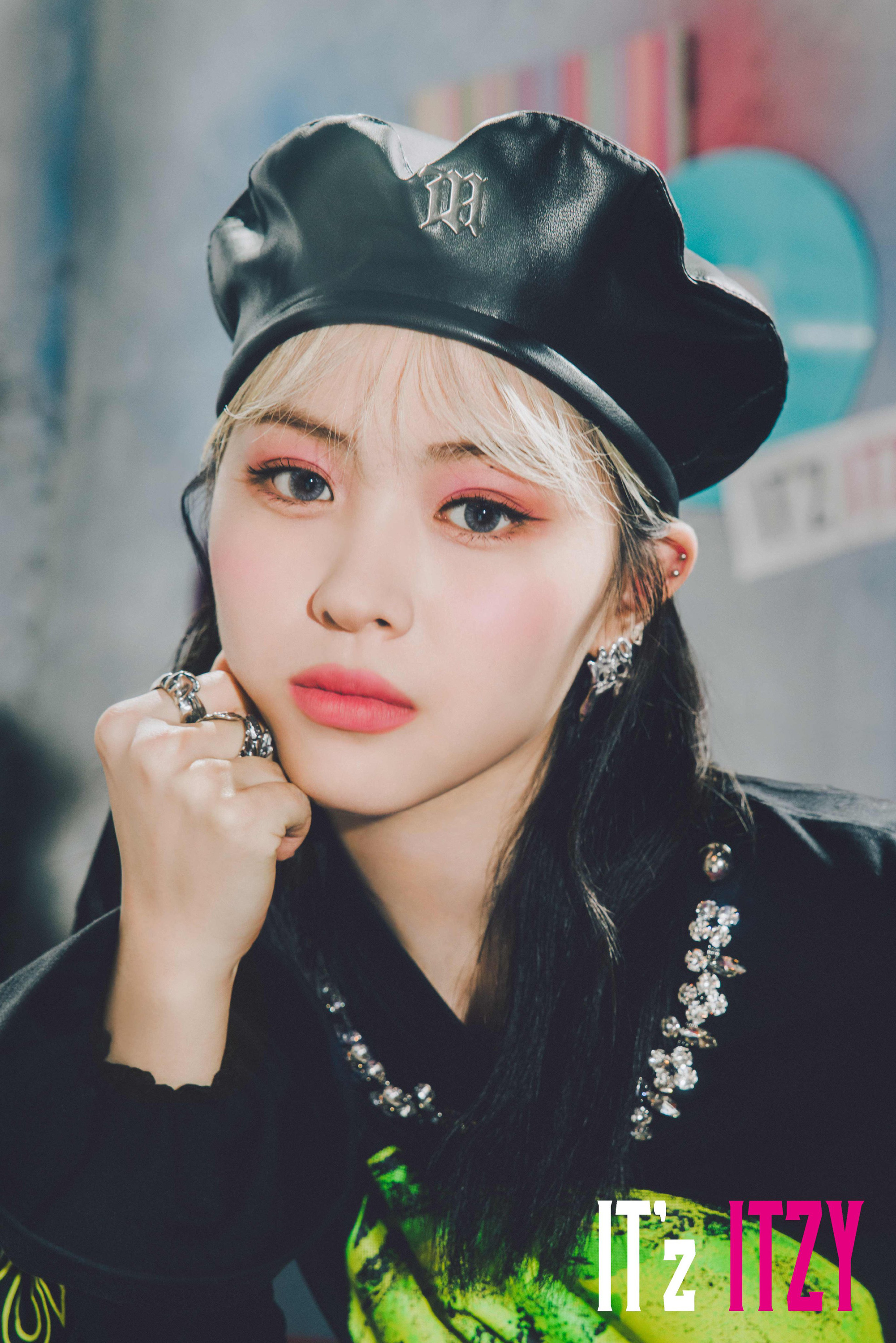 Ryujin (ITZY) và Yeonjun (TXT) là center huyền thoại của Kpop Gen 4