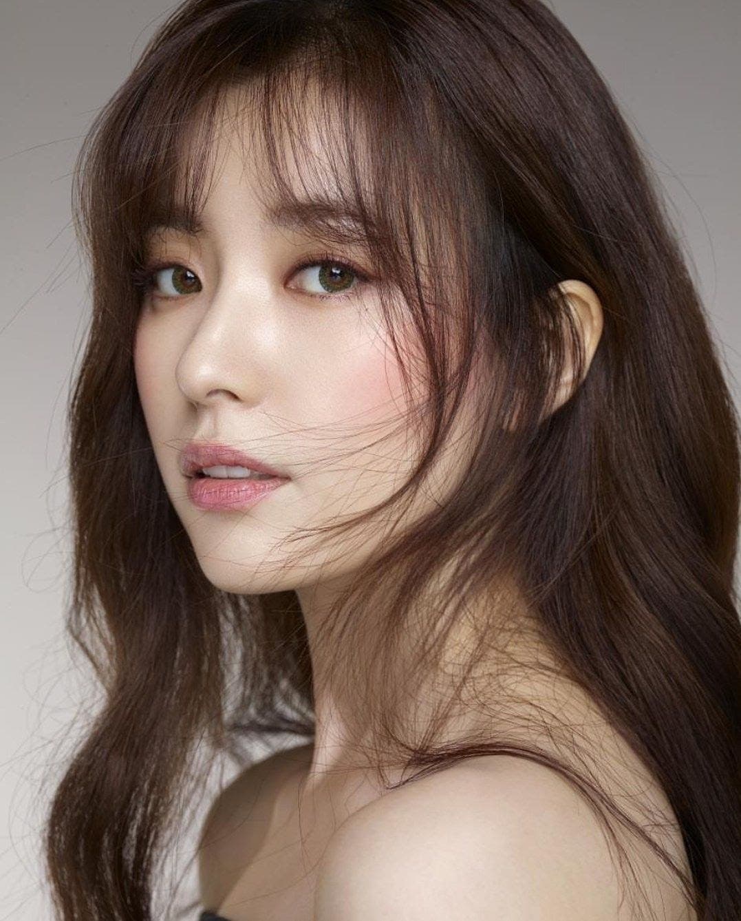 Hội Nữ Idol Có Chị Em Gái Xinh Như Mộng Chị Jisoo Rosé Blackpink
