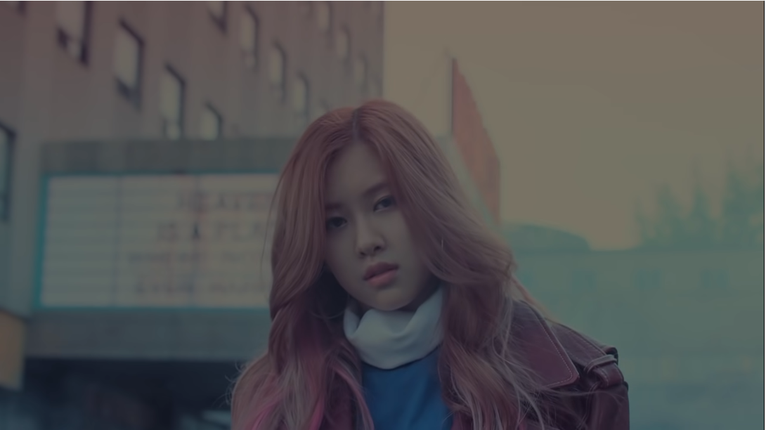 MV của Rosé có hàng loạt chi tiết na ná BLACKPINK