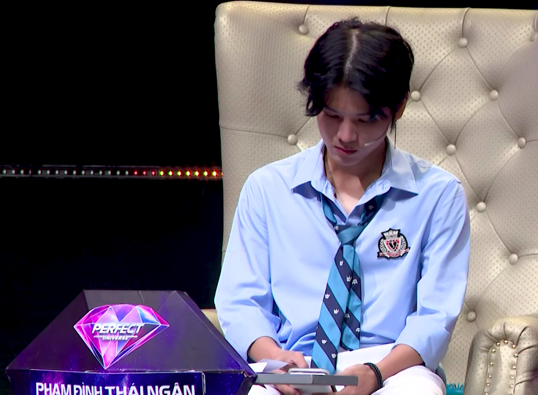 Thái Ngân và hội bạn thân nhận "gạch đá" vì thiếu tôn trọng Zino ...