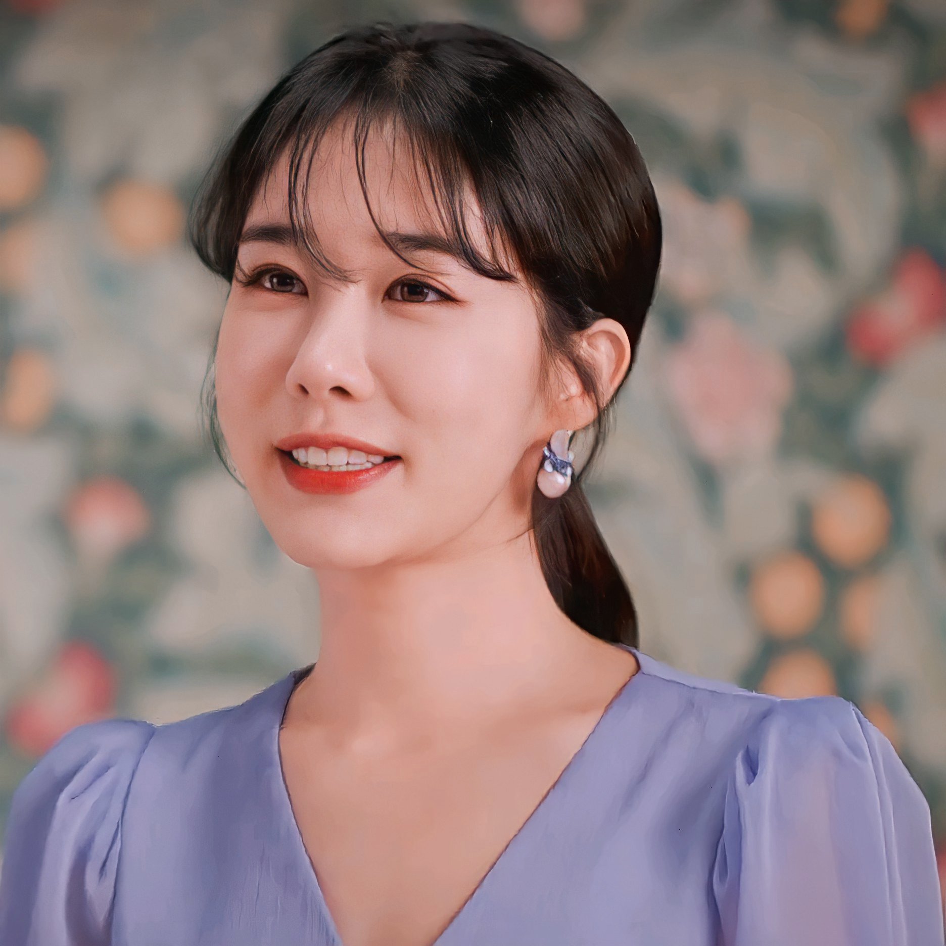 Yoo In Na lộ diện khác quá sau 6 năm làm mưa làm gió với Goblin, phần ...