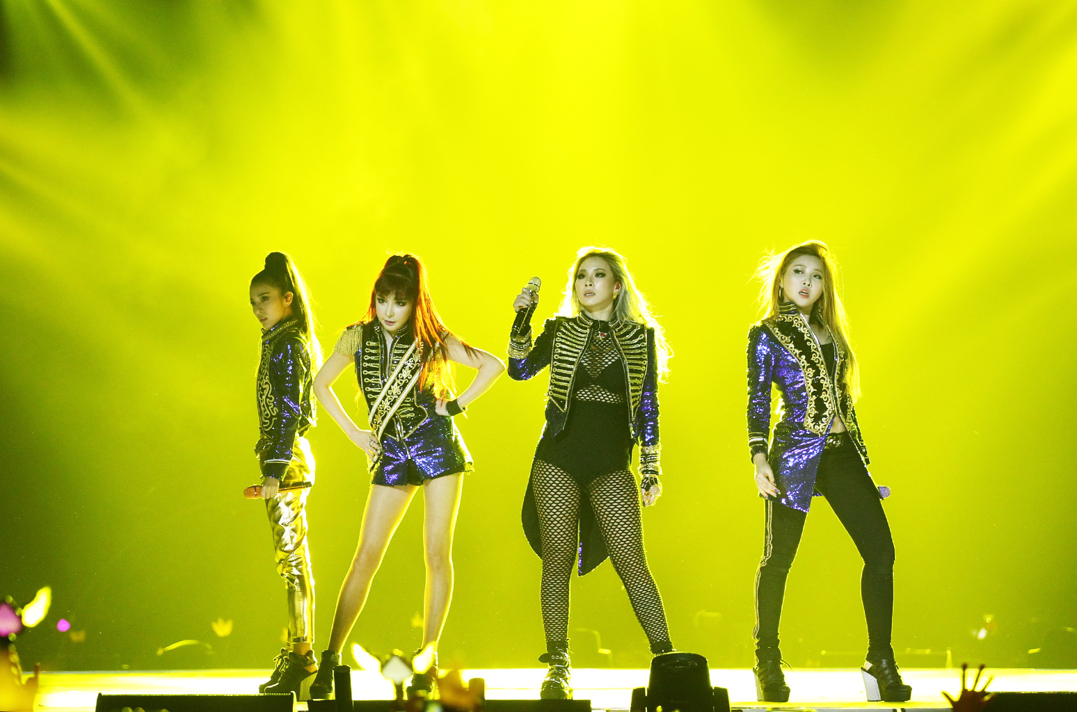 Knet bàng hoàng trước màn tan rã của 2NE1, GFRIEND,..