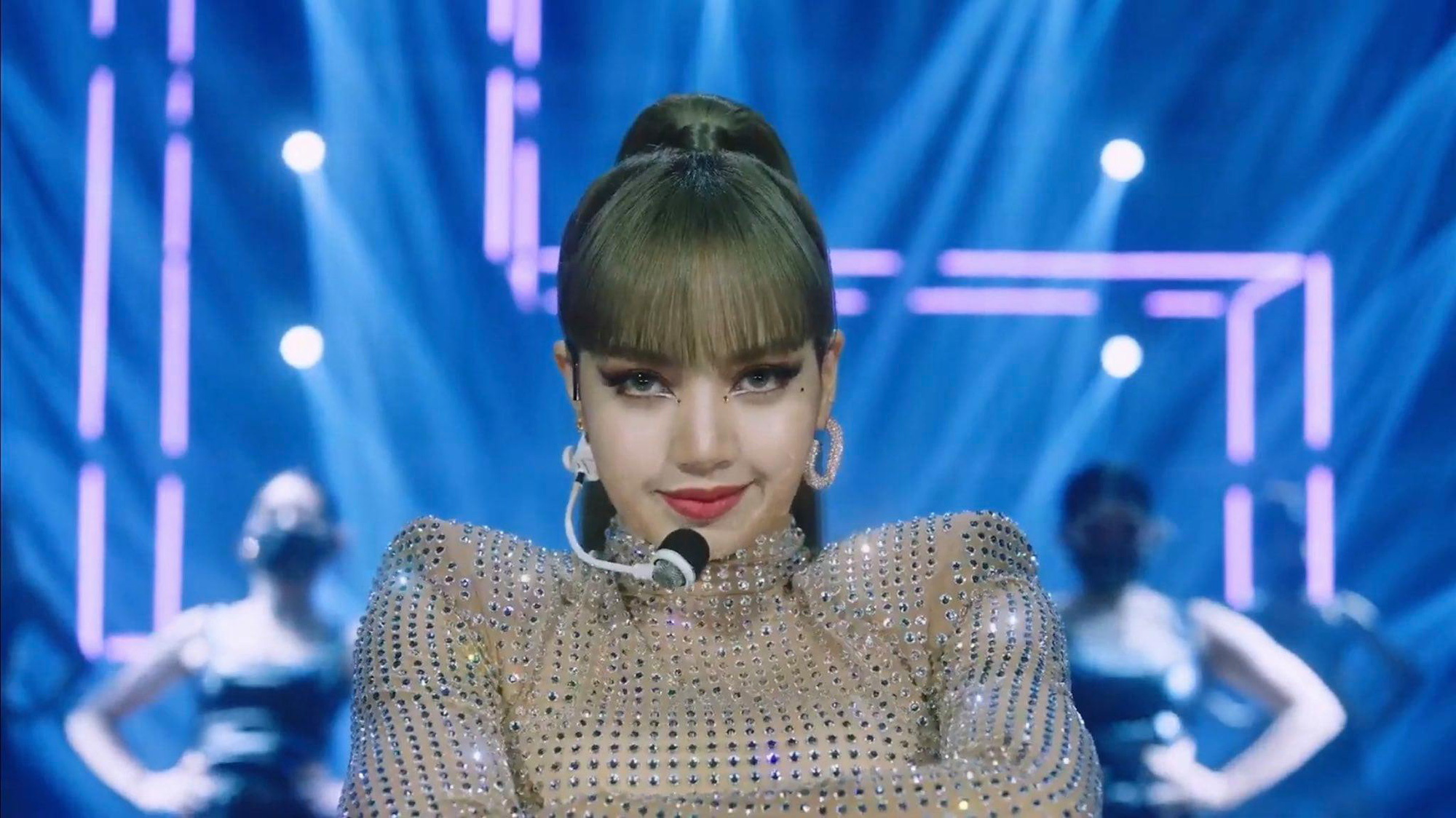 Sân khấu LALISA live đầu tiên: Quá trọn vẹn và hoàn hảo, cuối cùng Lisa ...