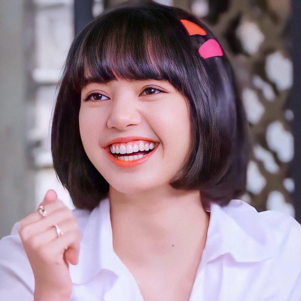 Hội nữ idol "Thủy thủ Mặt Trăng" của Kpop