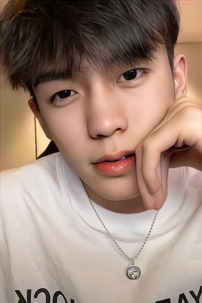 "Rửa mắt" trước nhan sắc hút hồn của nam streamer 2k2, lên livestream ...