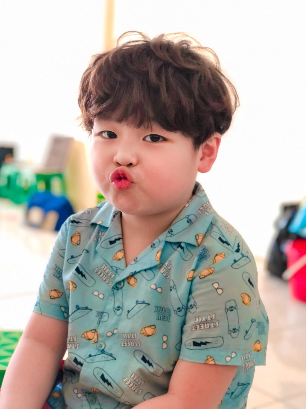 Tưởng Huyền Lizzie hot nhất rồi nhưng không, đây mới là ngôi sao "vạn ...