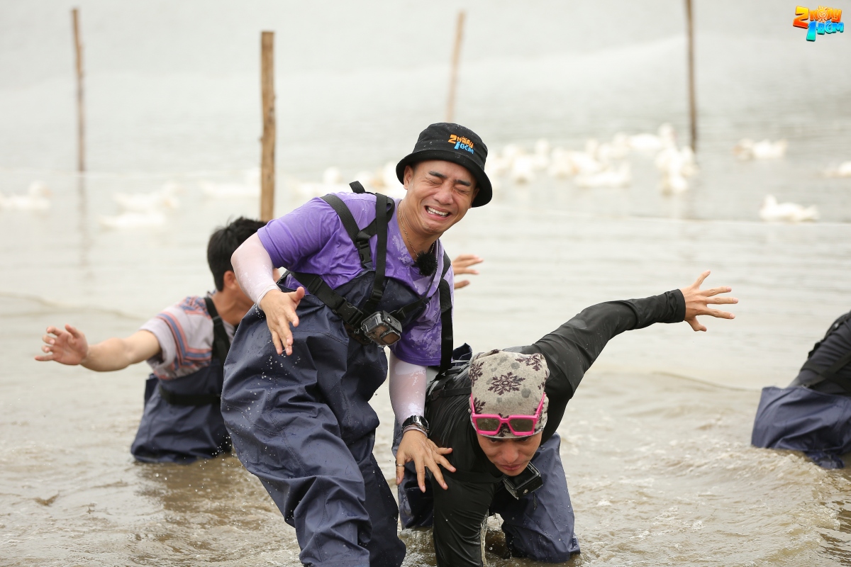 Trường Giang Và đồng đội Bất Ngờ Kêu Cứu Trước Thử Thách Bắt Ngan