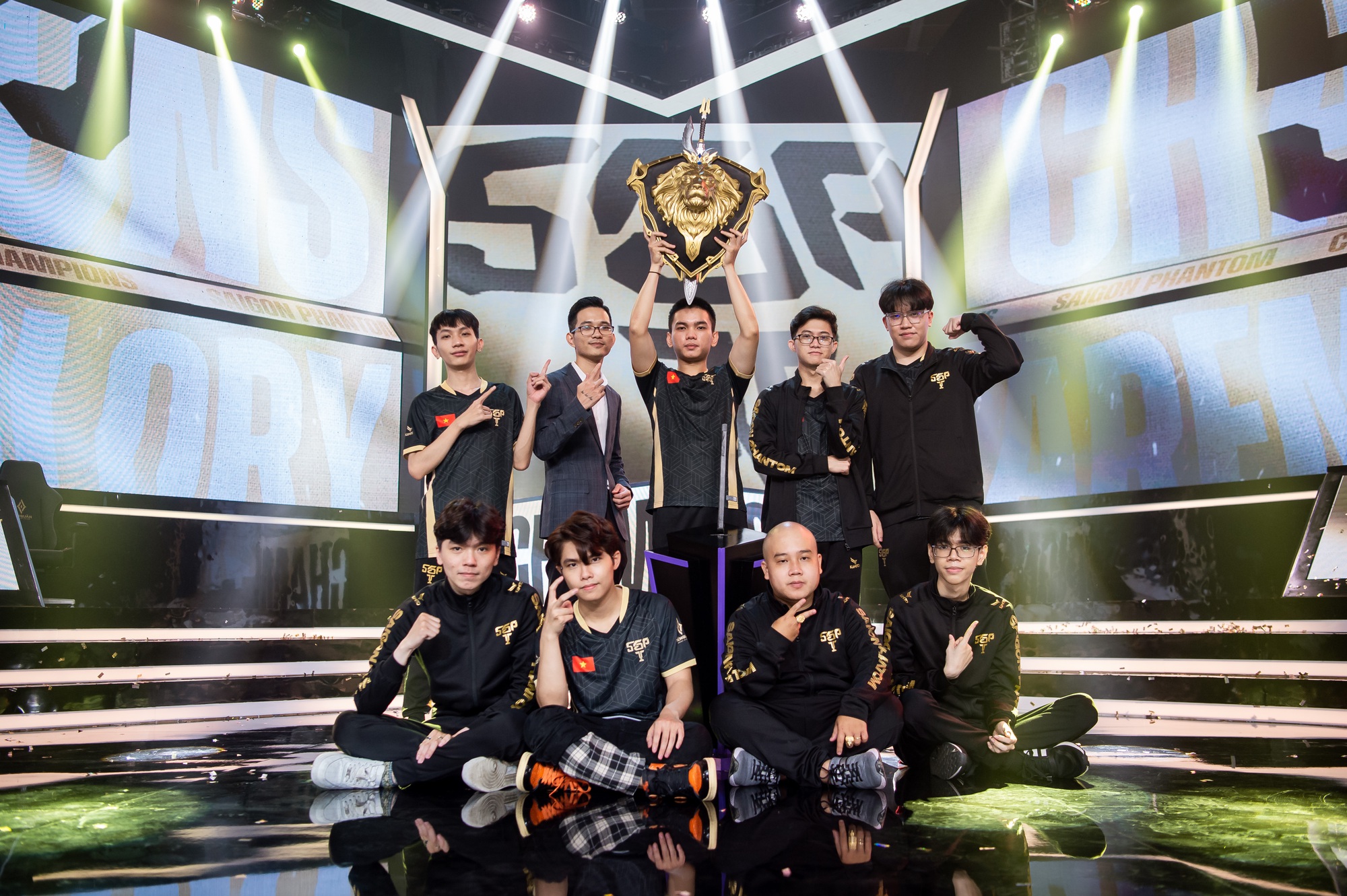 Tinh thần thoải mái chính là chiến thuật mạnh nhất giúp SGP lên ngôi vô ...