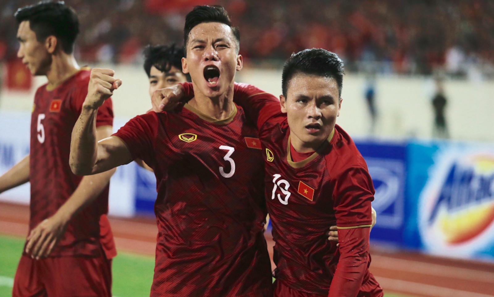 Lời nhắn đặc biệt trong tấm thiệp sinh nhật HLV Park Hang Seo gửi trợ lý