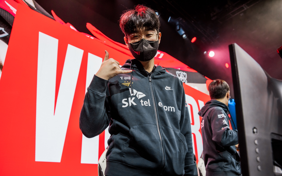 BURDOL, tin tức Mới nhất Zeus tiết lộ chính Burdol đã góp phần giúp anh cùng T1 thắng RNG tại ...