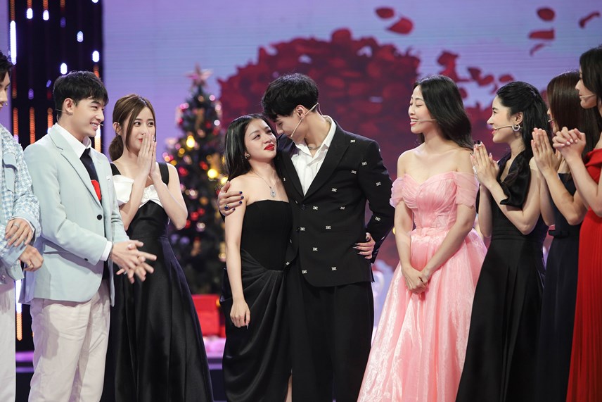 Tỏ Tình Hoàn Mỹ: Bnat ra về trong nước mắt với "nam thần" TikToker