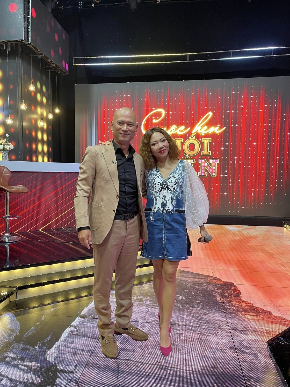 Cuộc Hẹn Cuối Tuần mùa 2 kết thúc, Long Vũ tuyên bố chỉ làm MC một mùa