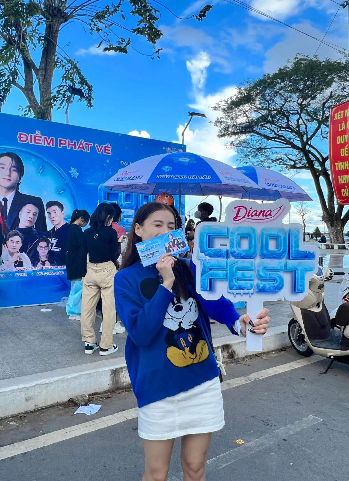 Lộ diện những hình ảnh đầu tiên của Đại nhạc hội Diana COOL FEST khiến hàng chục nghìn khán giả ...