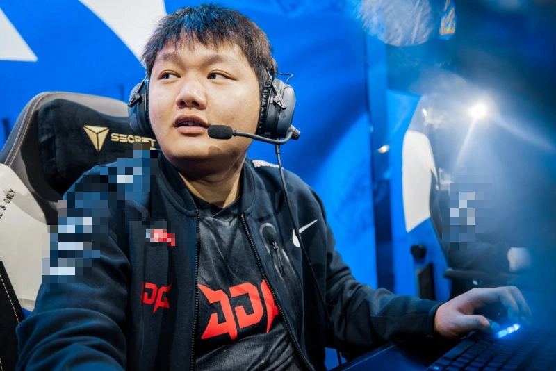 BLG sẽ là bến đỗ mới của Yagao?