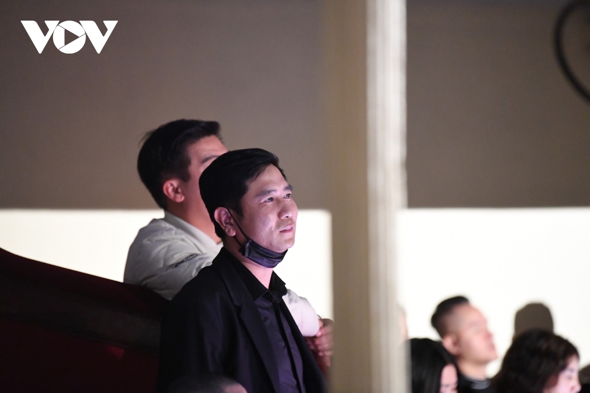 Hồ Hoài Anh, Hồng Đăng cùng xuất hiện trước công chúng sau vụ việc ở ...