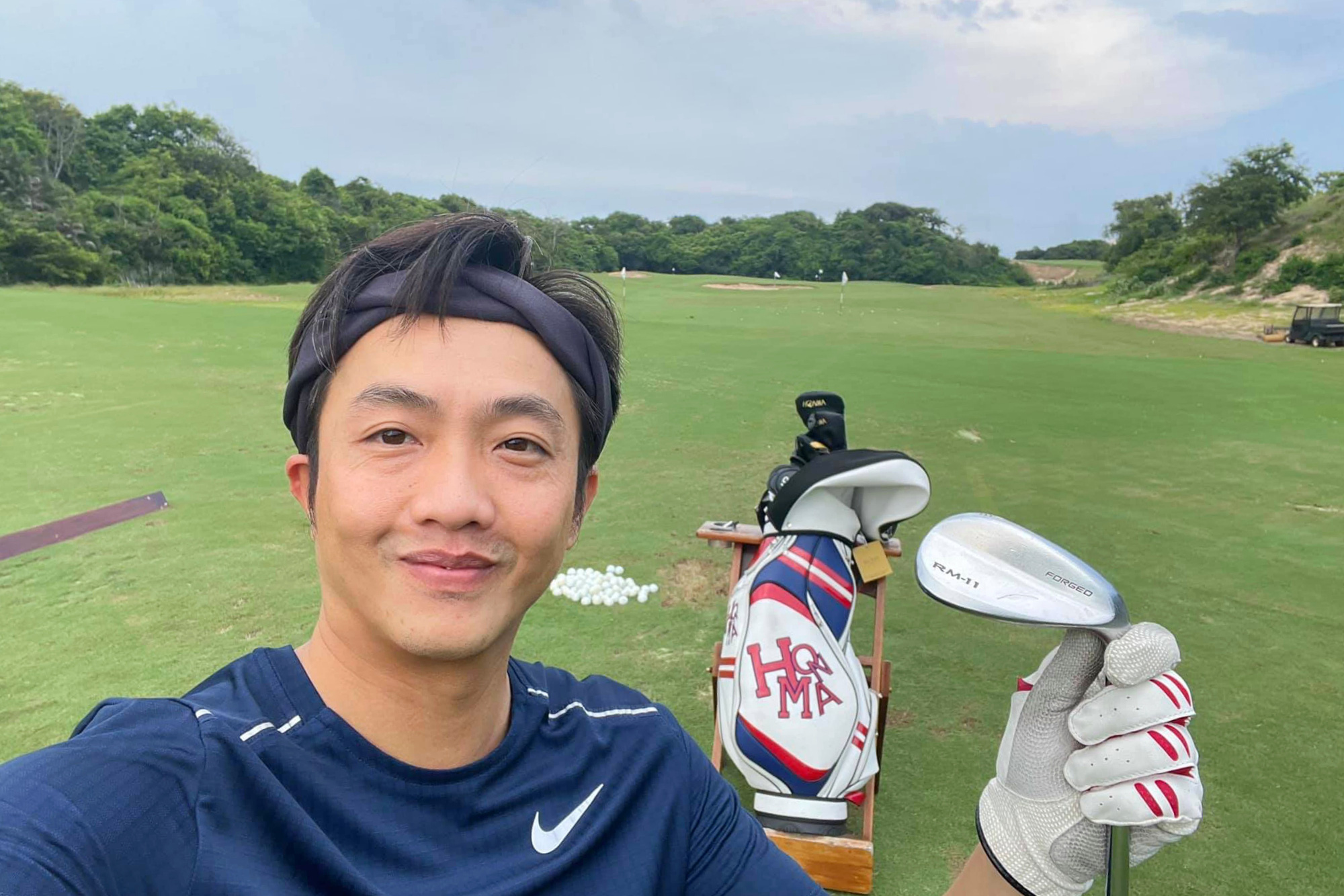 Phong độ ngút ngàn của Cường Đô La thay đổi rõ rệt mỗi lần ra sân golf