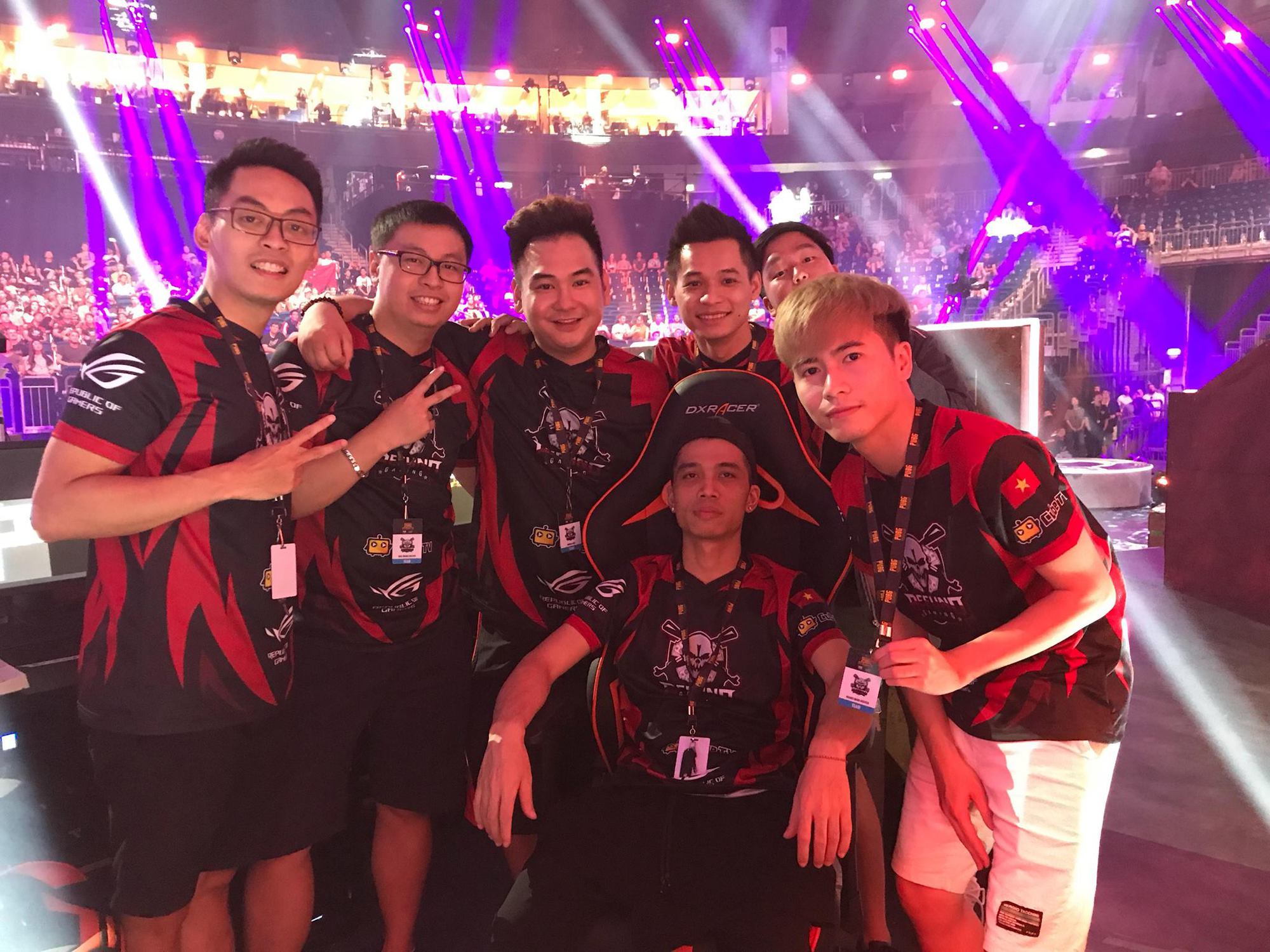 Độ Mixi và Refund Gaming: Từ những đứa trẻ mê game vô tình chung đội ...