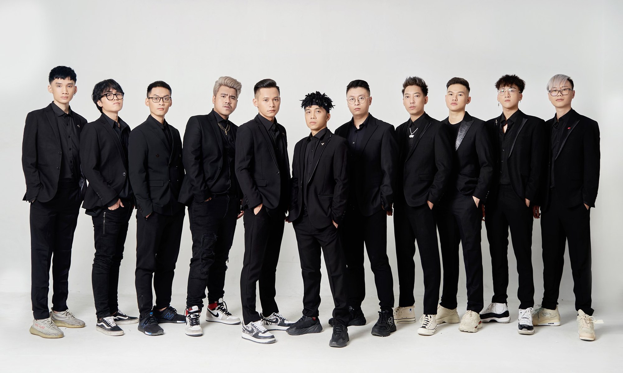 Độ Mixi và Refund Gaming: Từ những đứa trẻ mê game vô tình chung đội ...