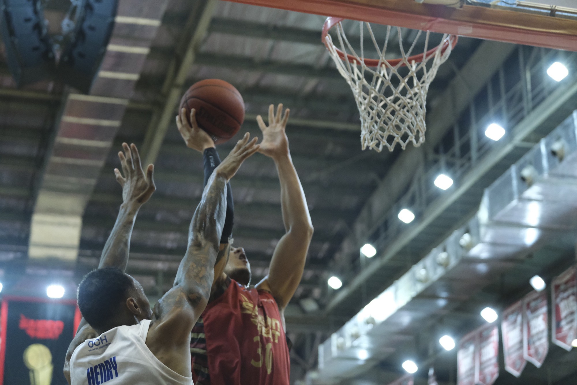 Saigon Heat đánh bại Hanoi Buffaloes trong ngày hàng loạt ngôi sao làng giải trí tới sân xem ...