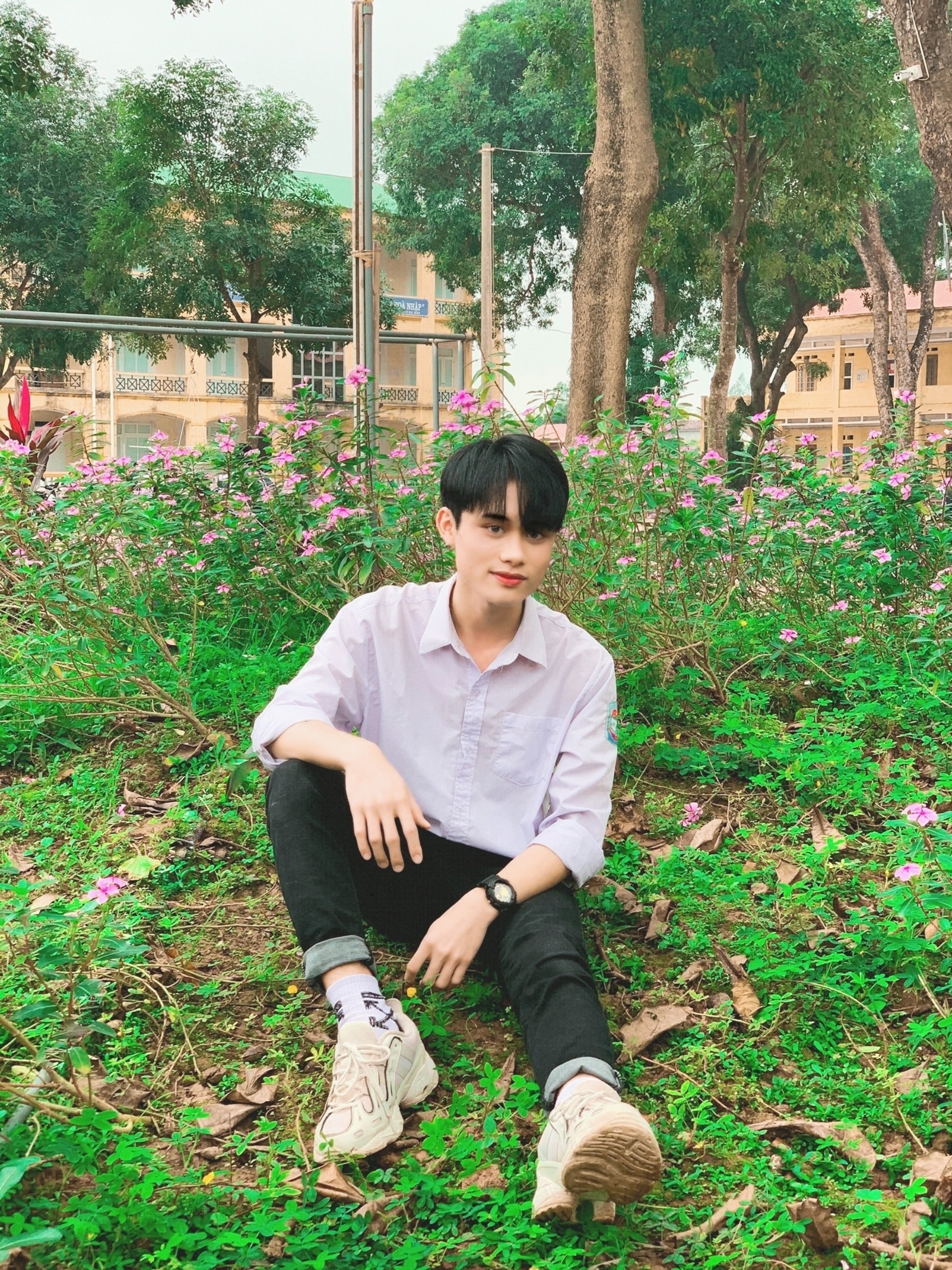 Á khoa toàn quốc kiêm Thủ khoa khối A01 tỉnh Hưng Yên học cực đều, từng ...