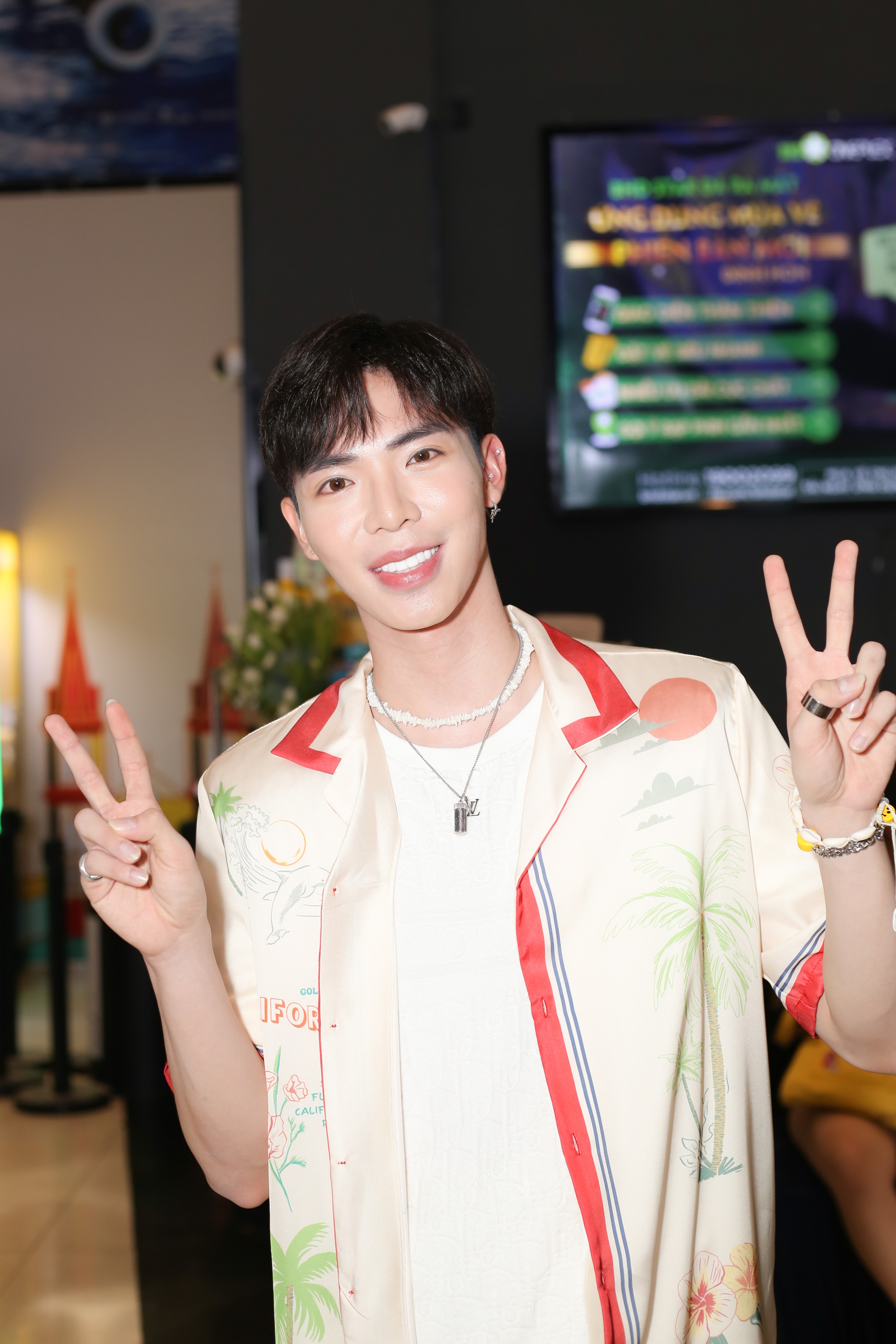 Aiden (ST.319) đáp trả khi phim âm nhạc bị so sánh với show có Rosé ...