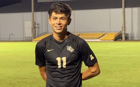 NICK TAYLOR, tin tức Mới nhất Campuchia triệu tập ngôi sao từ Mỹ để đấu ...