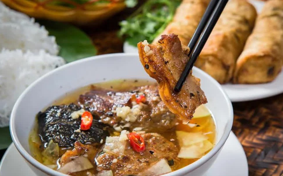 NHÀ BÁO ANH, tin tức Mới nhất "Sức mạnh" của bún chả khiến nhà báo Anh không bao giờ quên lần ...